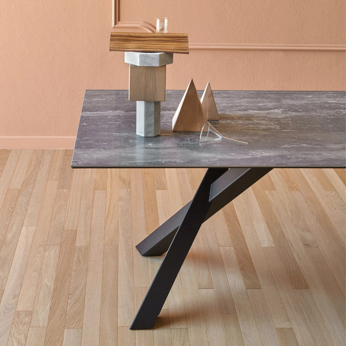 Gustave Dining Table | Miniforms