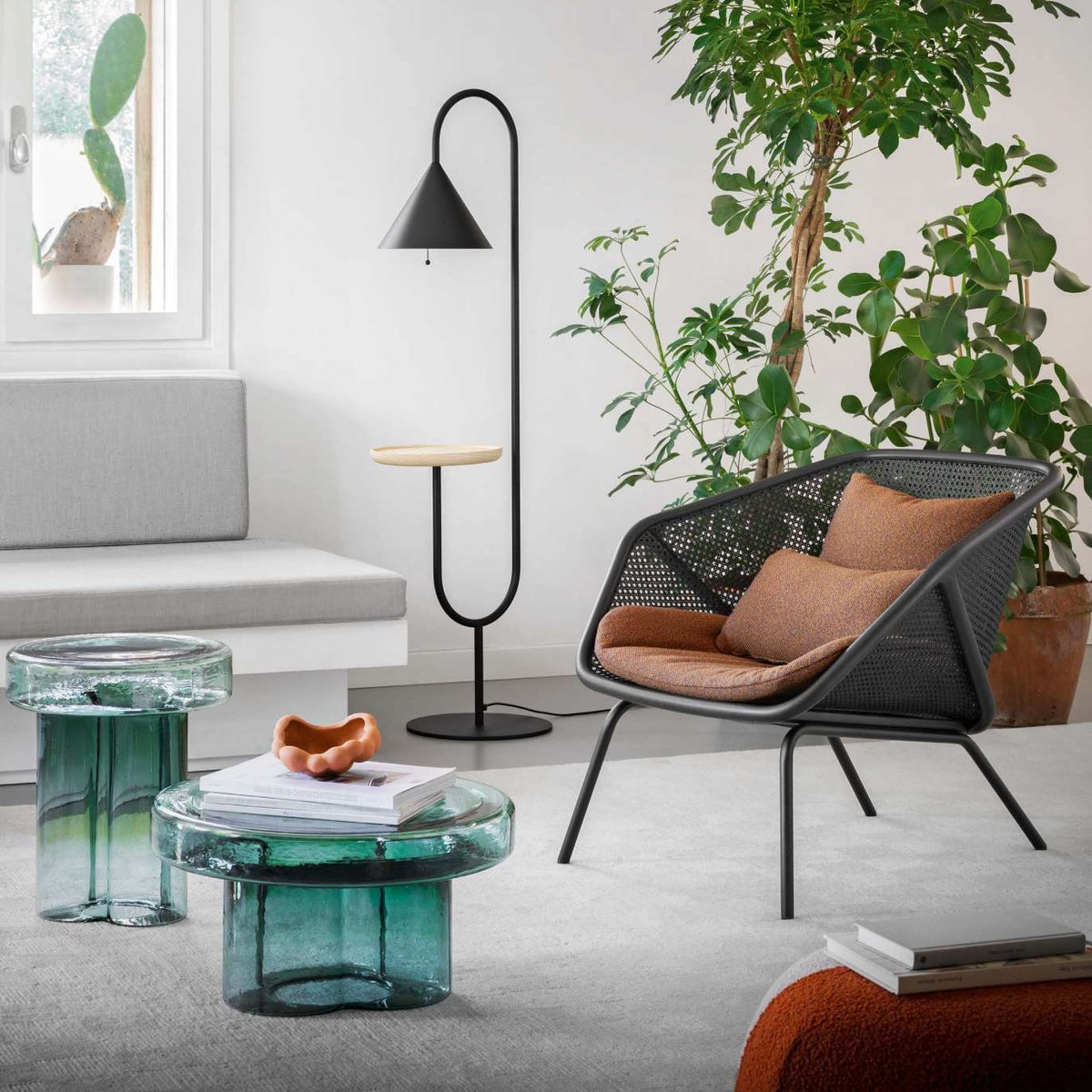 ILLO Plus Dining Table - Miniforms